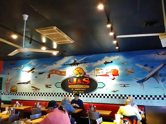 J & S Hamburg South 5