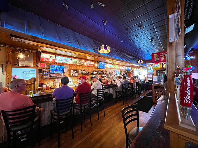 King's Place Bar and Grill 9