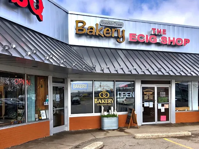 Krown Bakery & Eatery 1