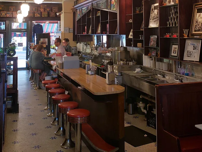 Lagomarcino's Confectionery 5