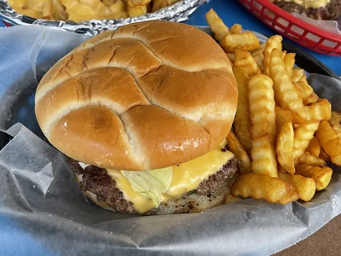 Laura’s Little Burger Joint 4