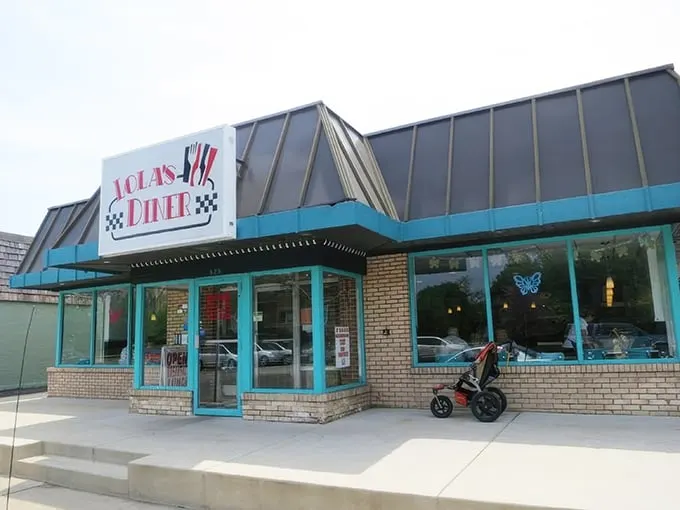Lola's Diner 1