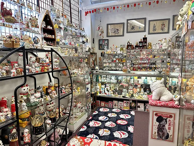 Lucky Cat Museum 1
