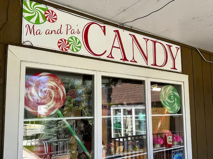 Ma & Pa's Candy 1