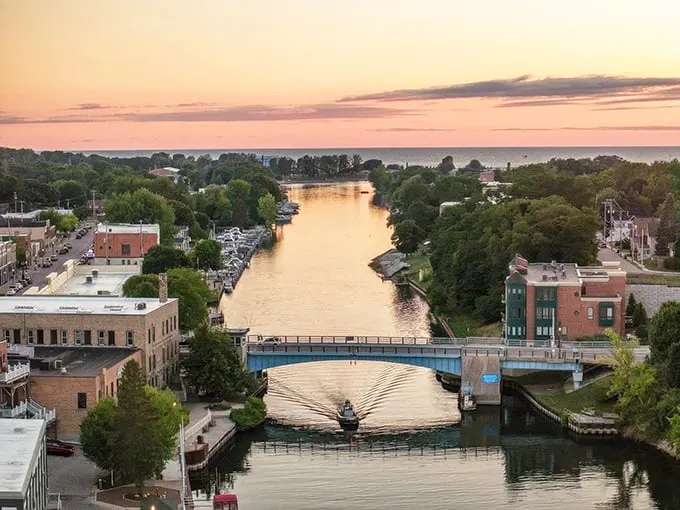 Manistee 1