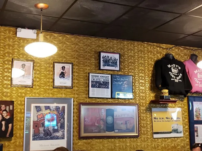 Matt's Bar and Grill 9