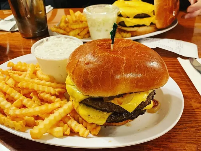 mazos hamburgers 5