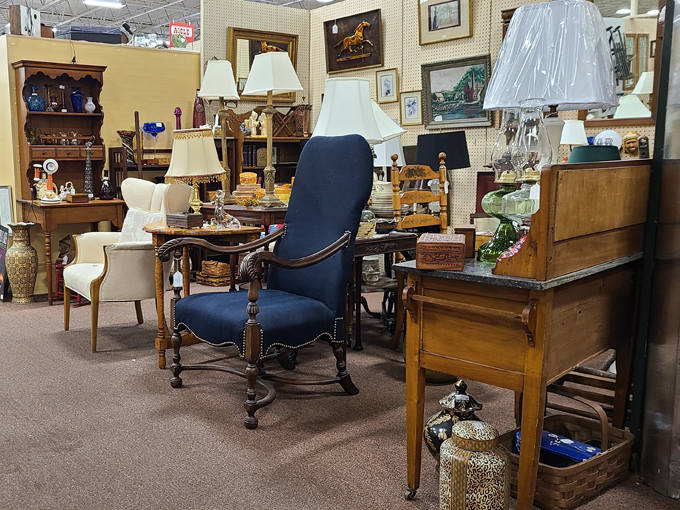 Medina Antique Mall 2