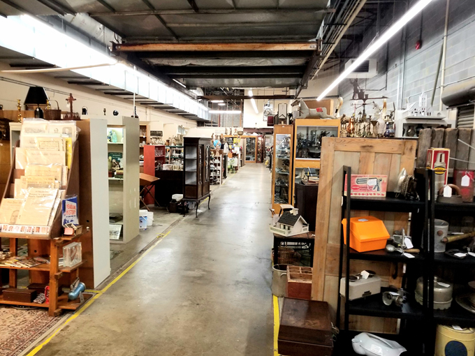 Medina Antique Mall 5