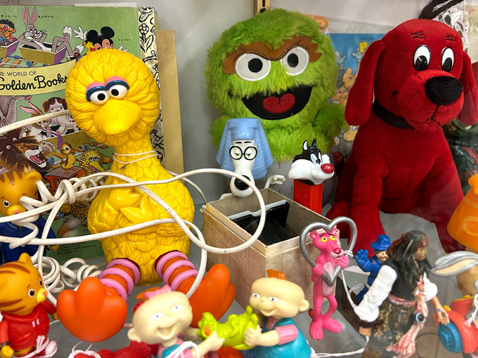 Medina Antique Mall 6