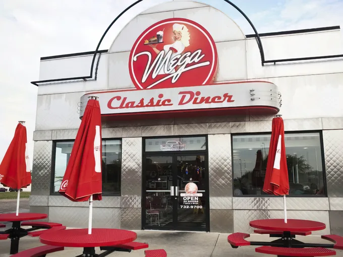 Mega Classic Diner 1