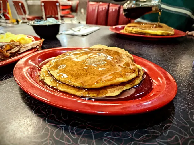 Mega Classic Diner 5