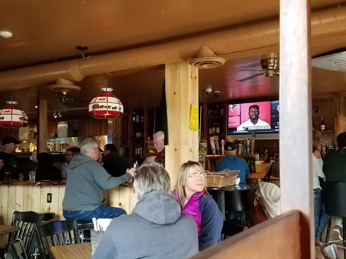 Meister's Bar & Grill 9