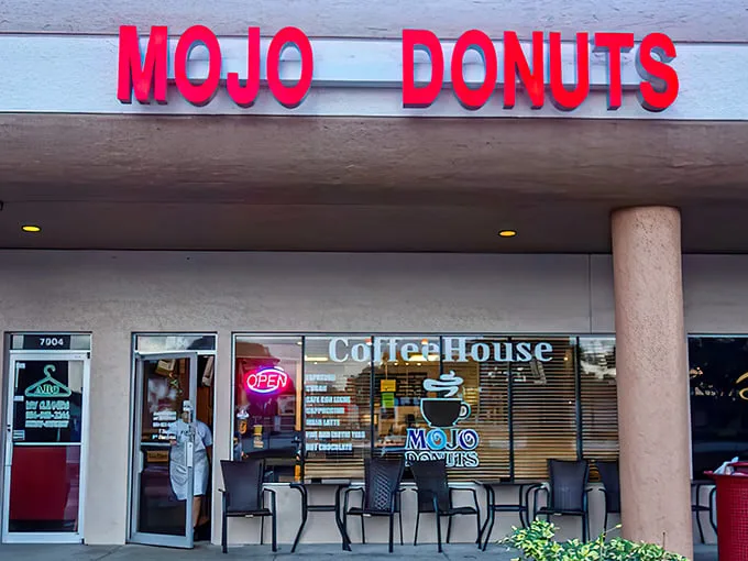 Mojo Donuts 1