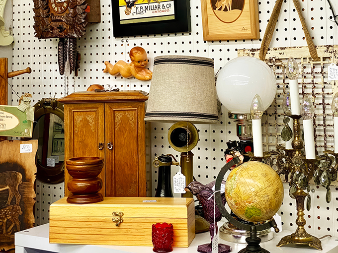 Moorhead Antique Mall 4