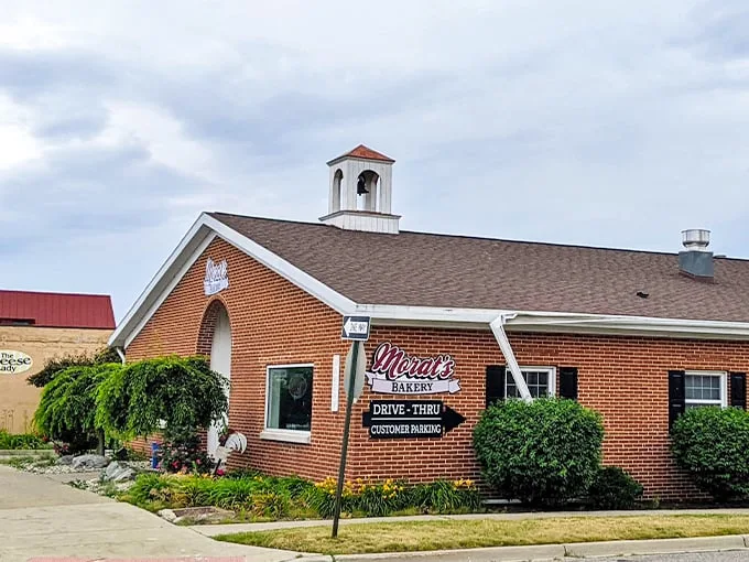 Morat's Bakery (Muskegon)