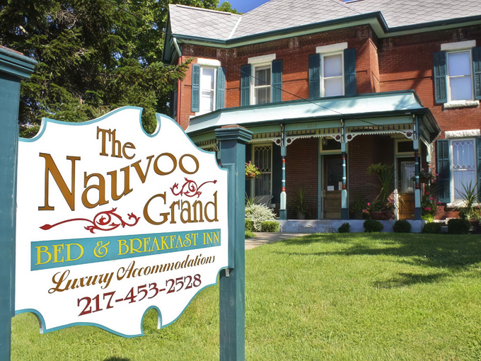 Nauvoo 8