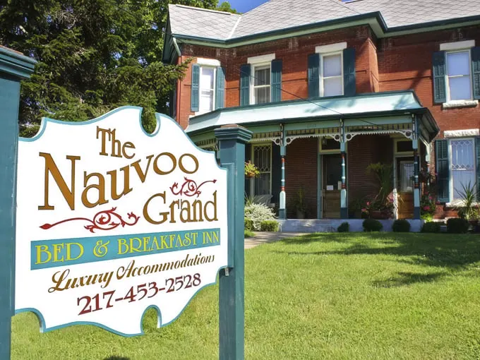 Nauvoo 8