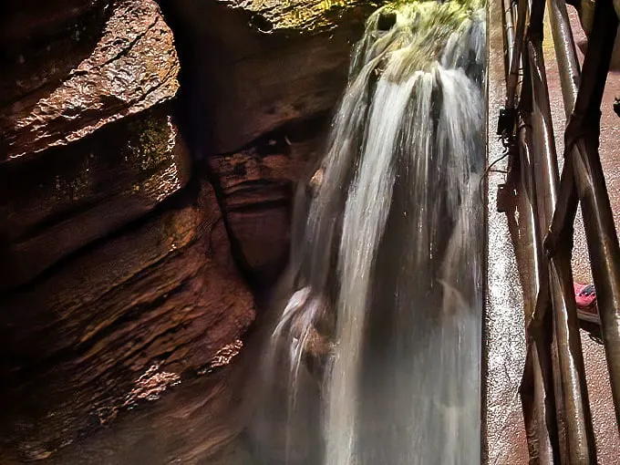 Niagara Cave 5