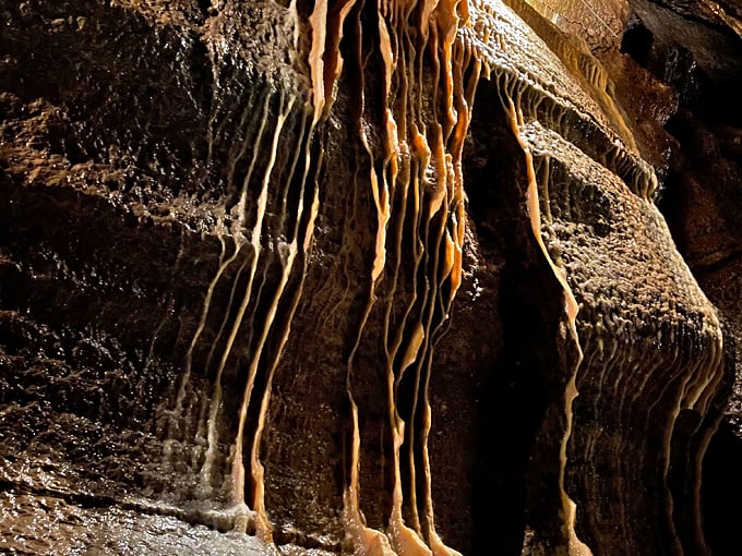Niagara Cave 8