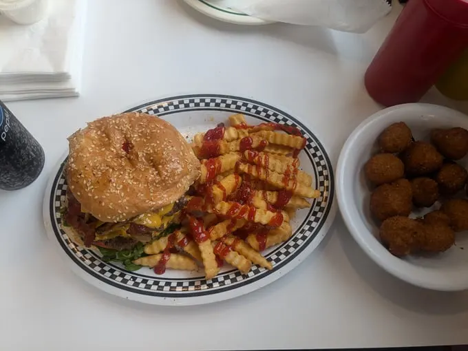 nicky d's burgerz 4