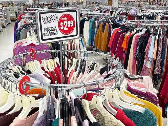 Ohio Thrift Store 9