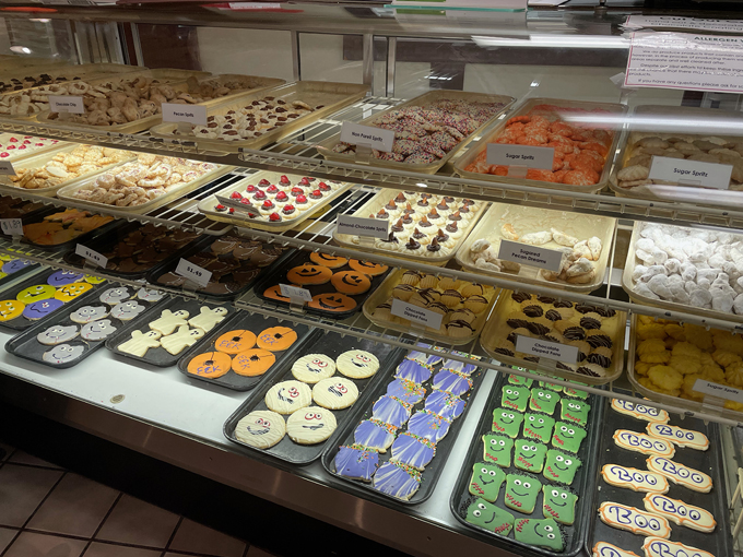 Paielli’s Bakery 5
