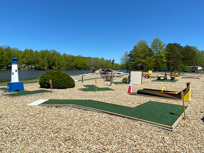 Paradise Lakes Family Campground 9