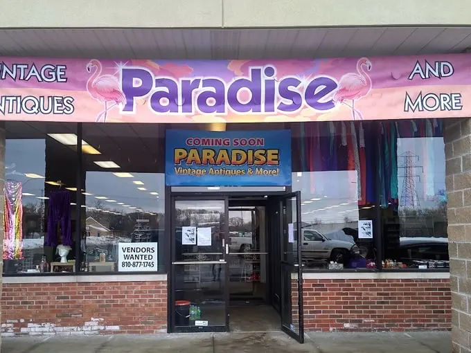 Paradise Vintage, Antiques and More 1