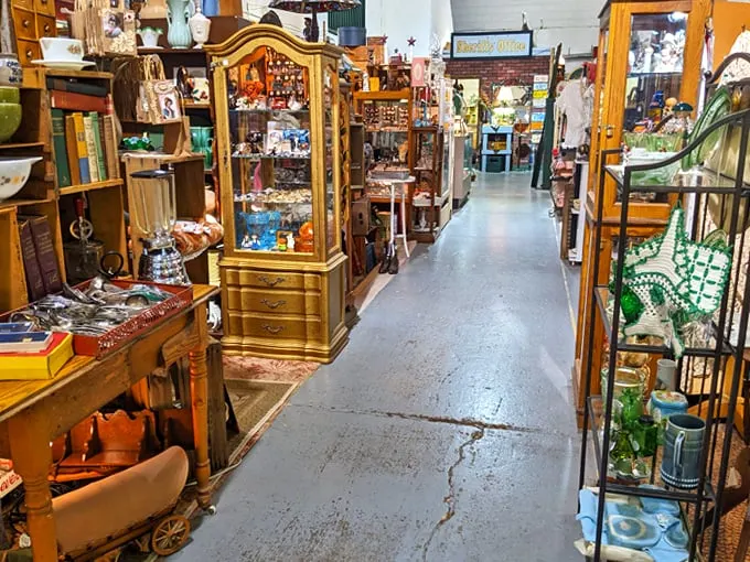 Pilgrim Antique Mall 2