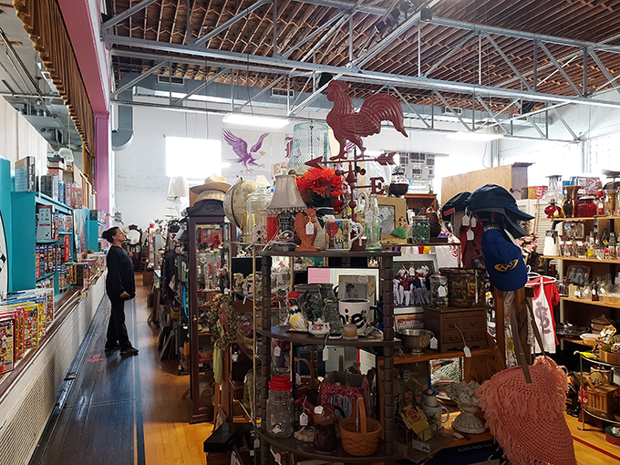 Pink Elephant Antique Mall 4