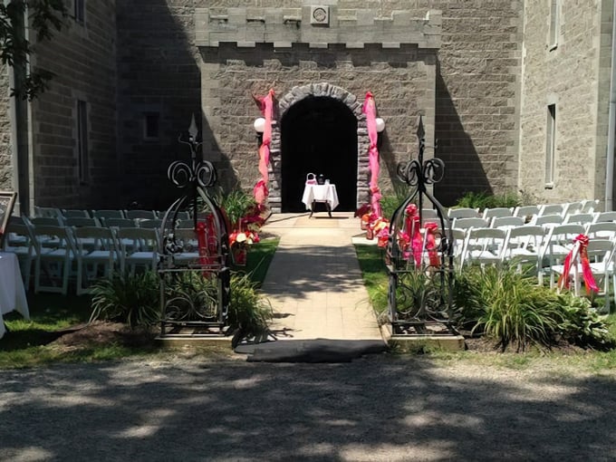 Ravenwood Castle 9