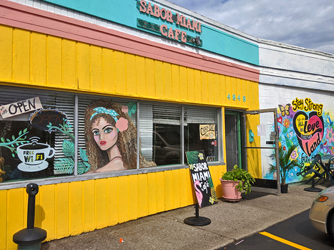 Sabor Miami Cafe and Gallery 9