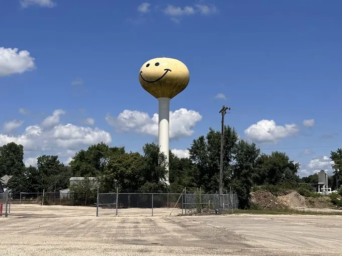 Smiley Face Water Tower 4