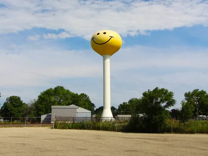 Smiley Face Water Tower 9