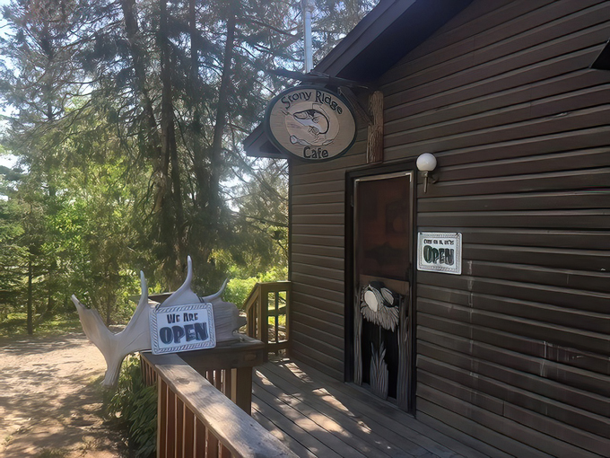Stony Ridge Resort & Cafe 1