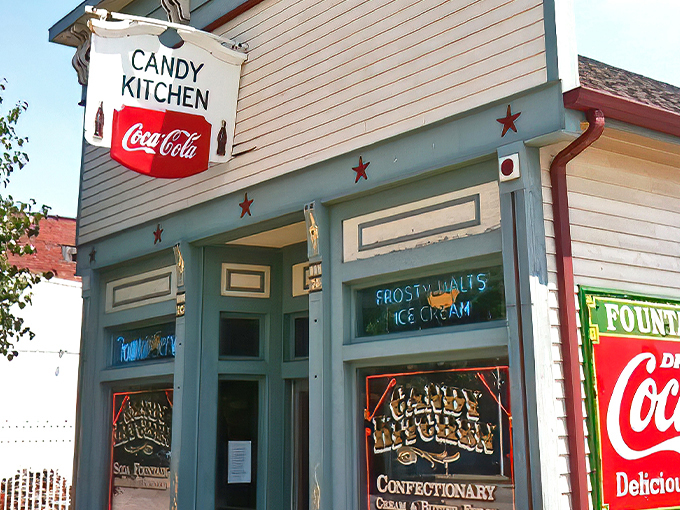 The Candy Kitchen 1