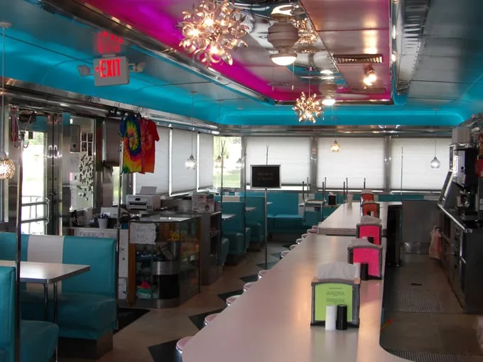 Comet Classic Diner & Creamery 2