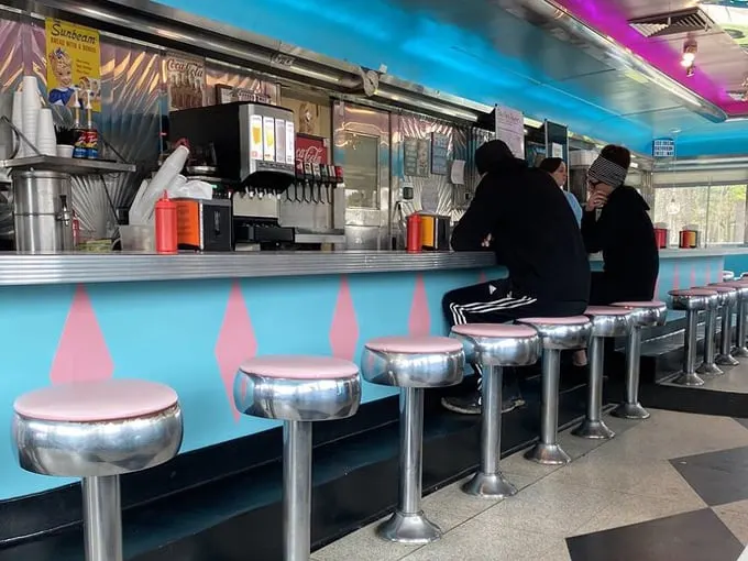 Comet Classic Diner & Creamery 6