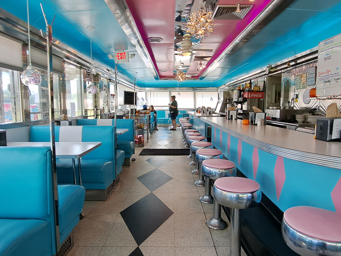 Comet Classic Diner & Creamery 7
