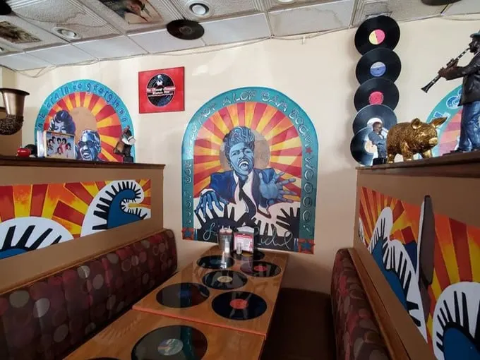 The Cozzy Corner 6