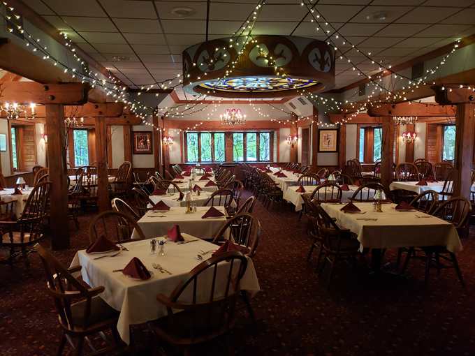 The English Inn 6