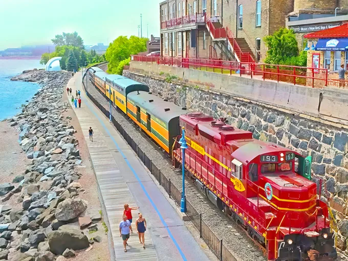 The North Shore Scenic Railroad 1