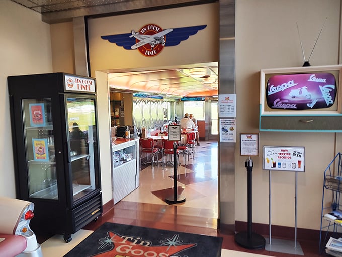 Tin Goose Diner 8