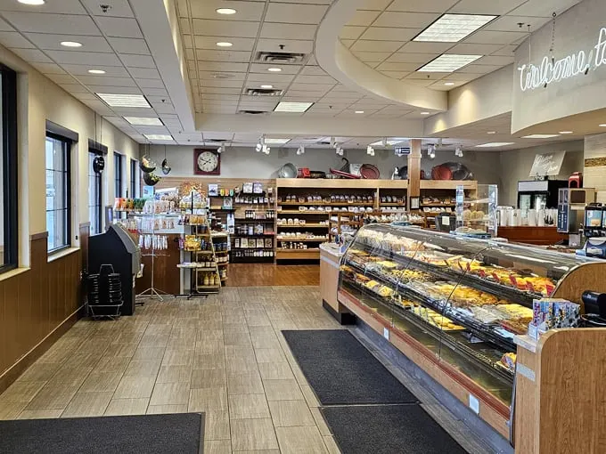 Tobie's Restaurant & Bakery 2