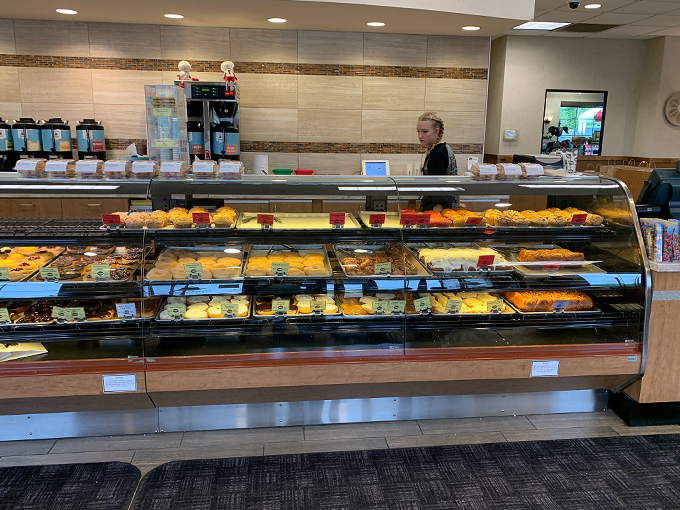Tobie’s Restaurant & Bakery 5