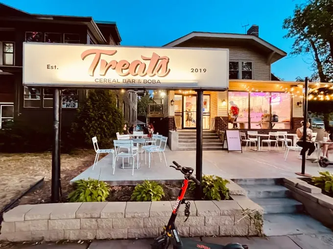Treats Cereal Bar & Boba 1