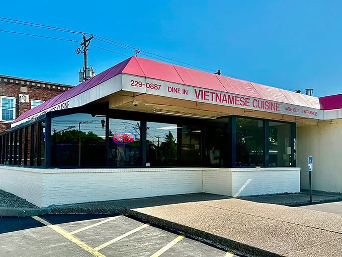 trung nam french bakery 1