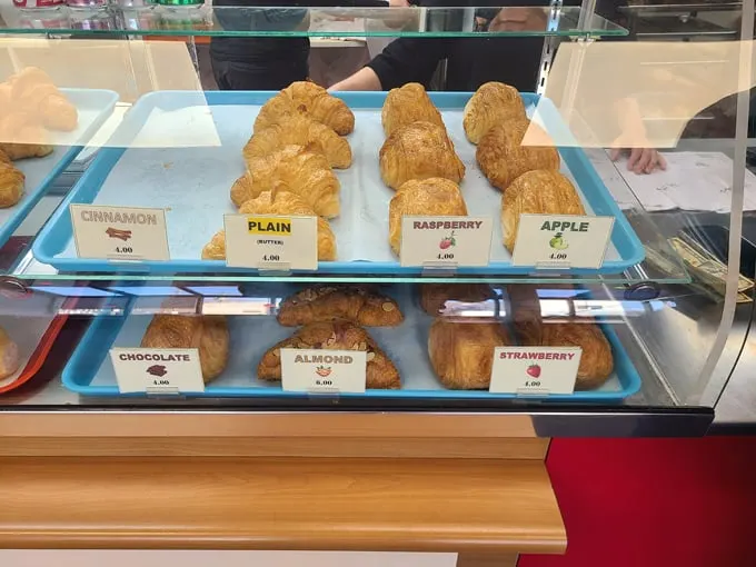 trung nam french bakery 4