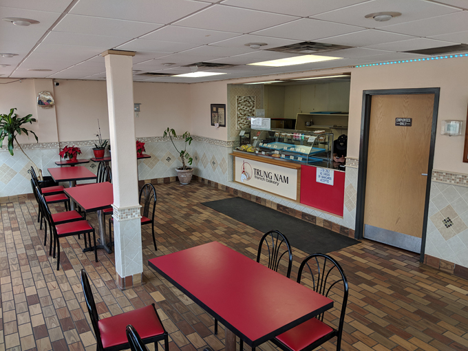 trung nam french bakery 9